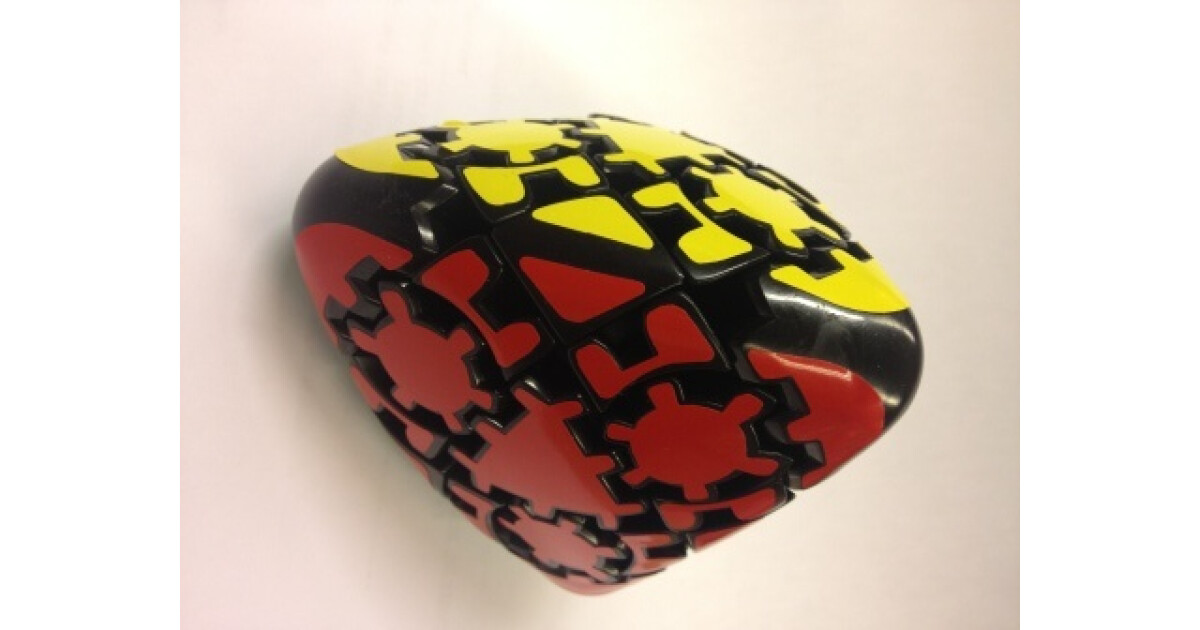 Gear Mastermorphix Pyramid Cube