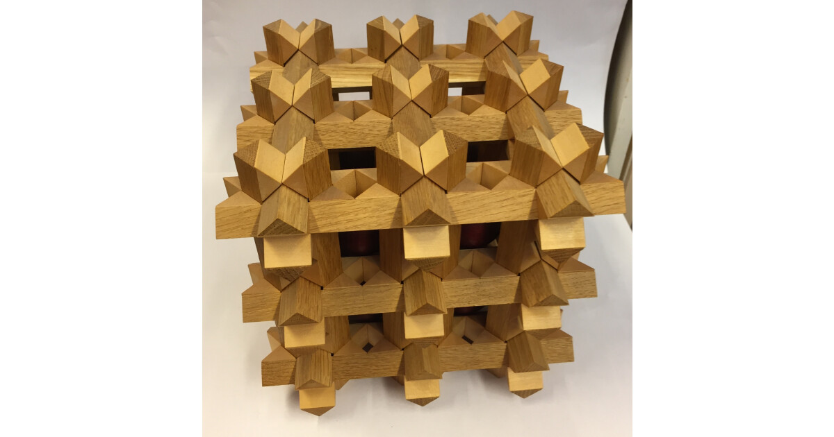 27 Knots Eight Cages